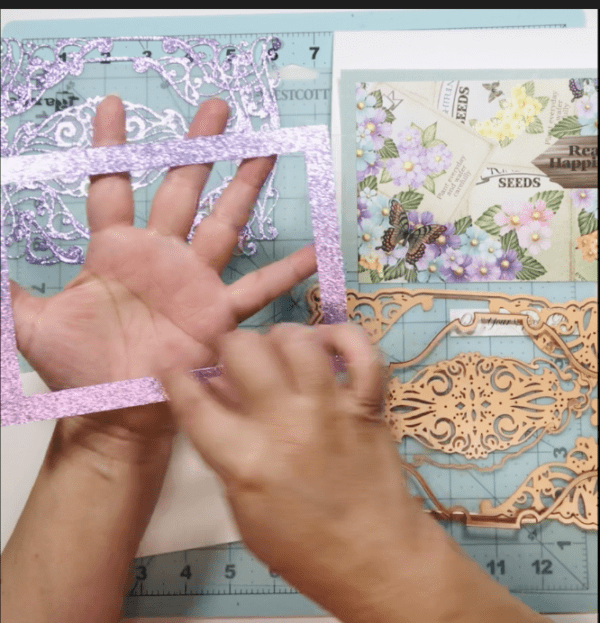 Cardmaking Tutorial - Elegant Open Book | Spellbinders Tutorials